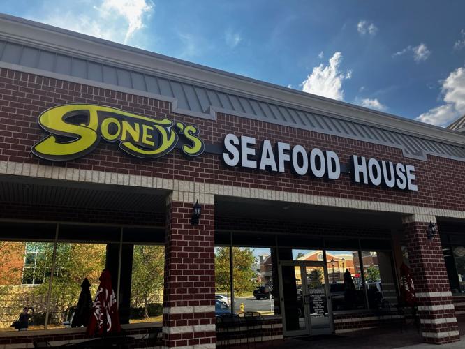 Stoney's has new chef, new location | Arts and Entertainment | somdnews.com