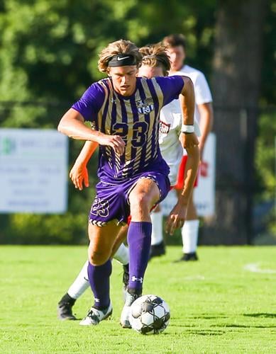 Somerset advances to region semis with win over Wayne County | Sports ...