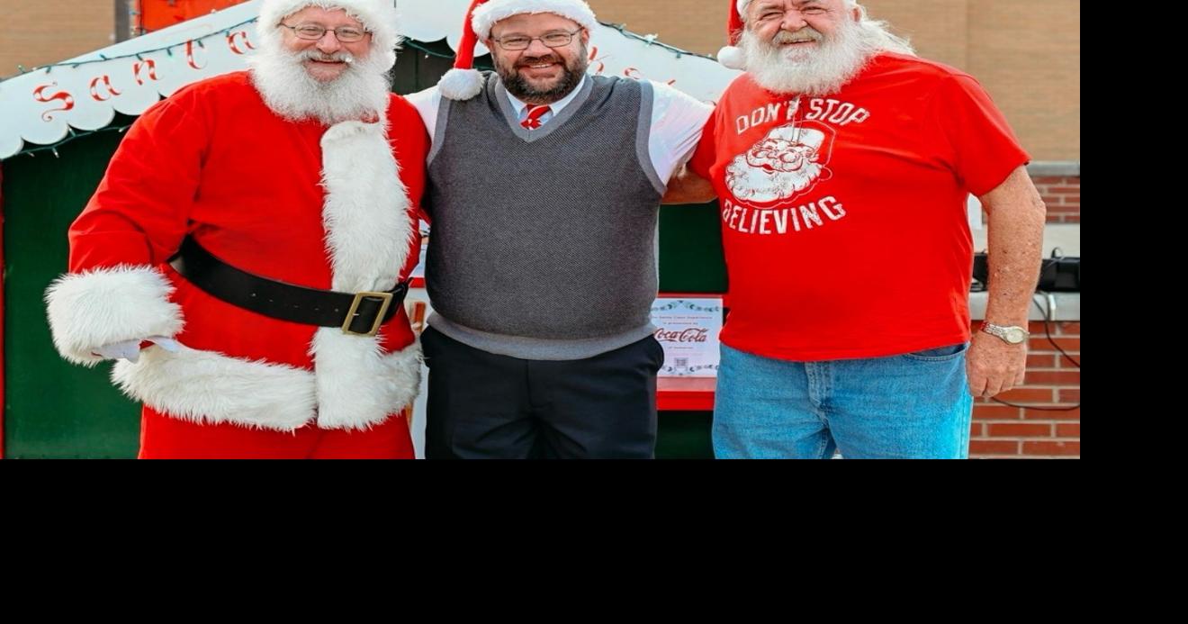 Ho Ho to Go: Santa's field agents represent North Pole business in ...
