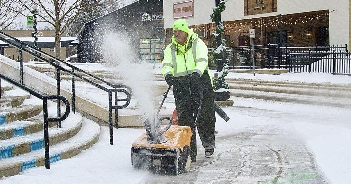 Oh, Snow! Officials urging Pulaskians to stay off the roadways | News ...