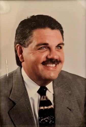 Longtime banker Mike Simpson dead at 69 | News | somerset-kentucky.com