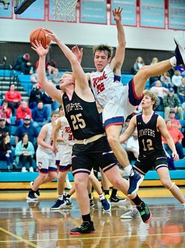 Briar Jumpers eliminated in district first-round loss | Sports ...