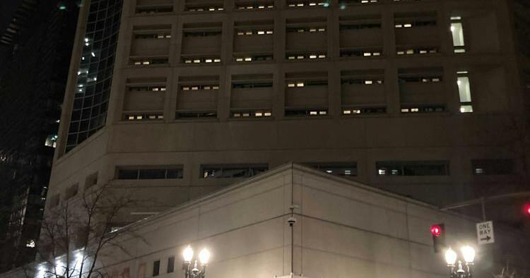 Windows smashed in downtown Portland Rittenhouse protest | News ...