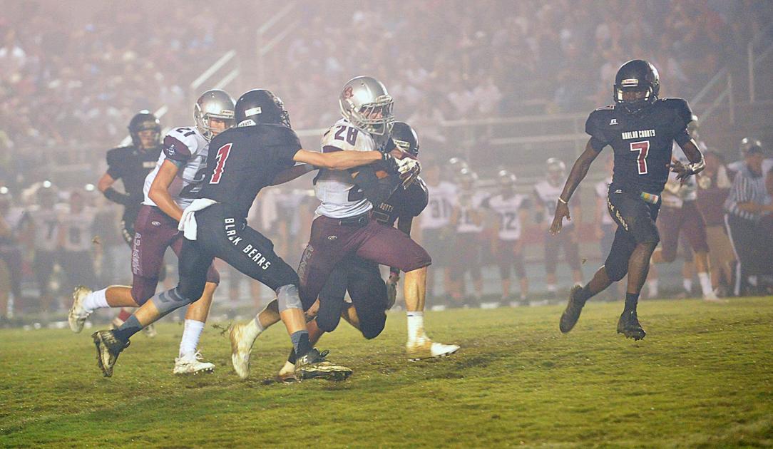 FOOTBALL: Pulaski holds off Harlan County 26-14 | Sports | somerset ...