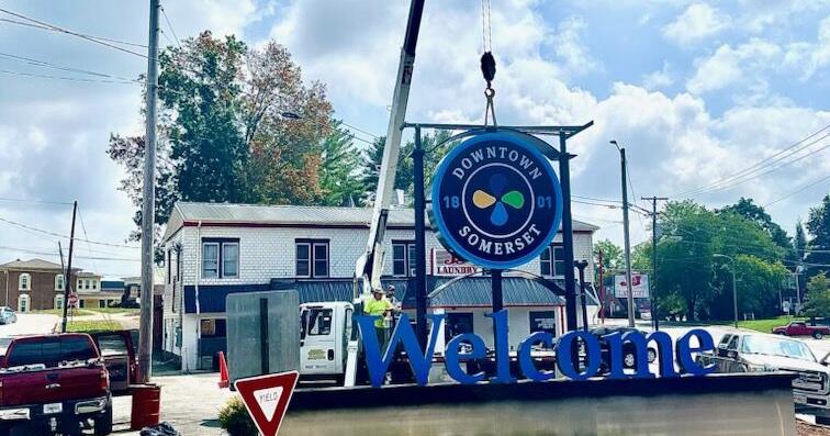 New welcome signs designed to put a face on downtown Somerset ...
