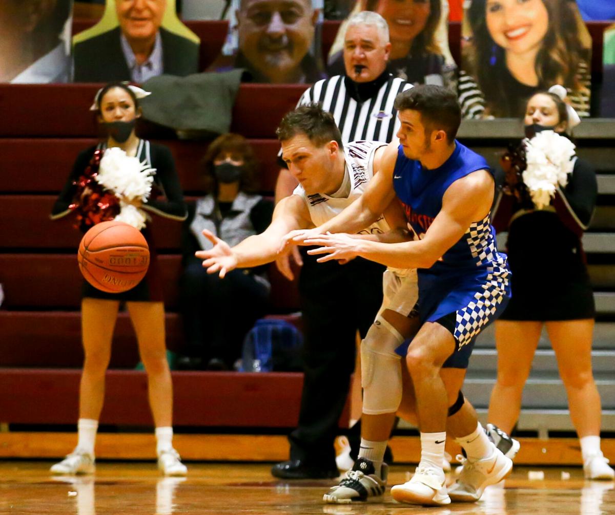 PHOTO GALLERY: Southwestern at Pulaski County (Boys Basketball ...