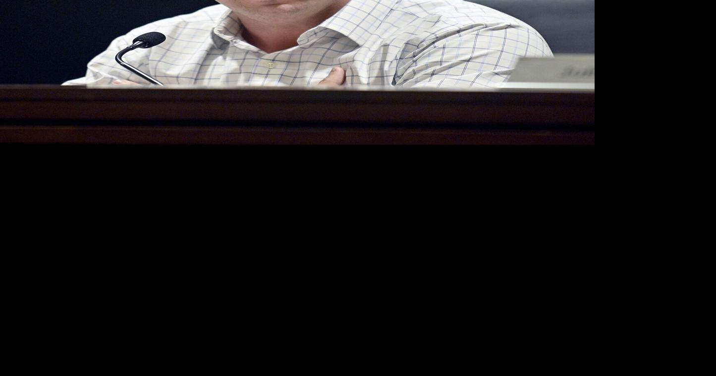 Keck discusses Louisville tragedy at city council | News | somerset ...