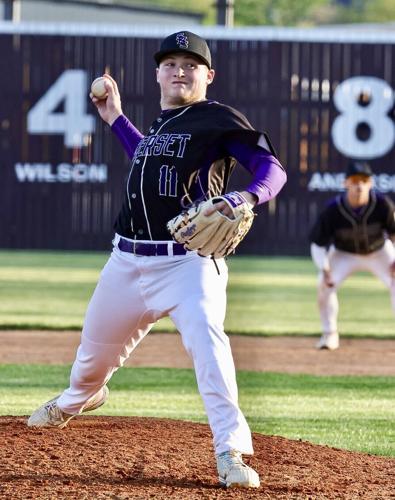 Somerset takes out Wayne County to celebrate senior night | Sports ...