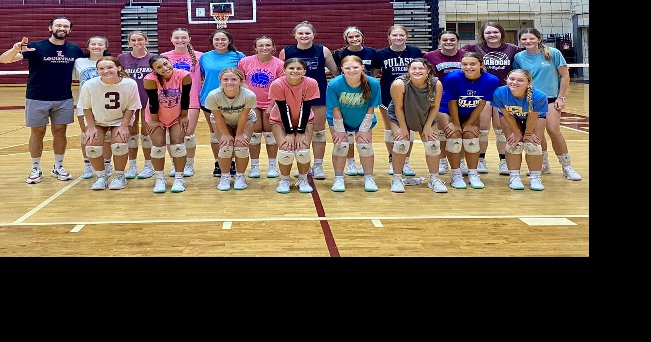 Dan Meske visits Pulaski volleyball | Sports | somerset-kentucky.com