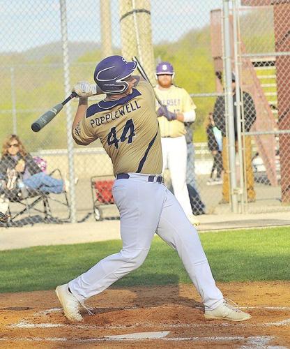 Tanner Popplewell, Kade Grundy excel in Jumpers' district win | Sports ...