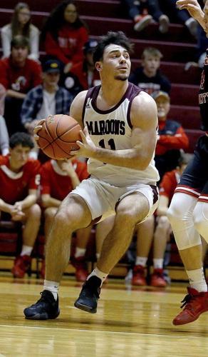 Undefeated Maroons come back to down Doss | Sports | somerset-kentucky.com