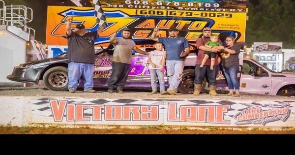 Daniel Stamper puts an end to Ronnie Cole Jr., long winning streak ...