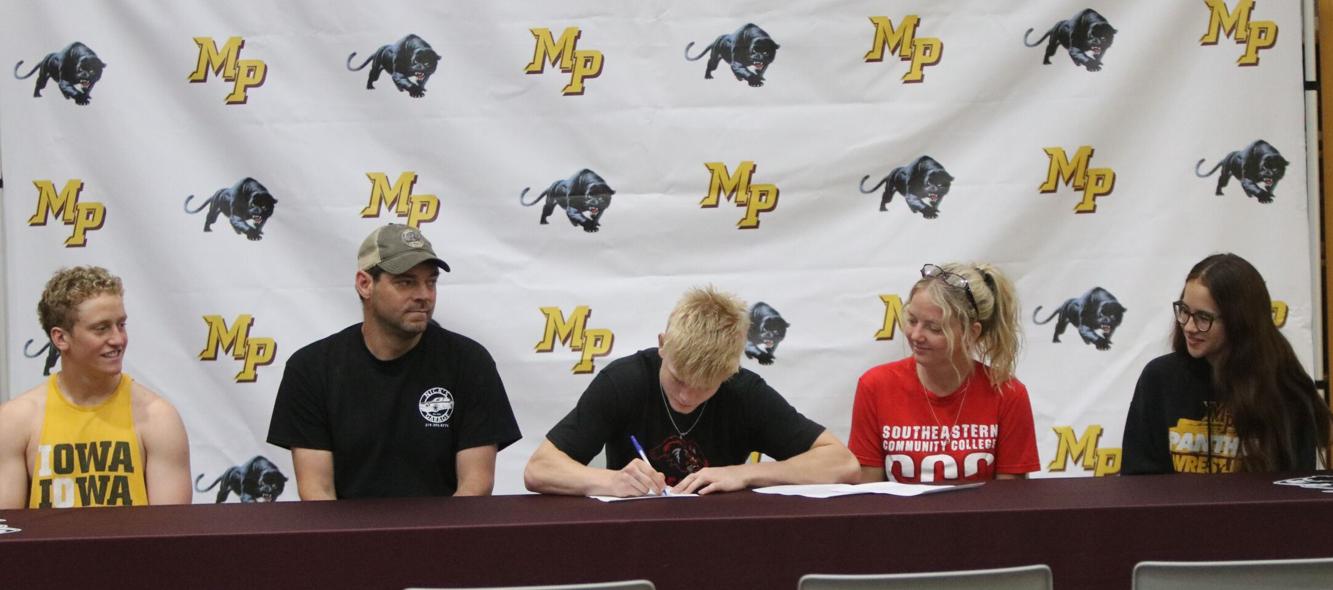 Mt. Pleasant’s Charlie Bohnenkamp signs with Southeastern Community ...