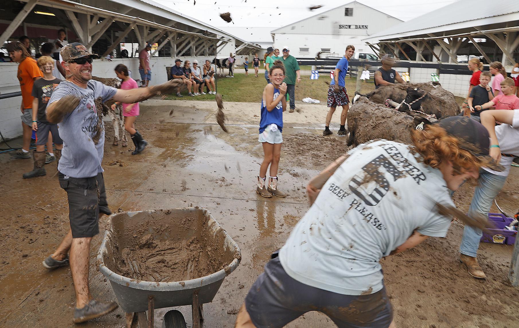 Cow Cleaning Contest gives Clark County Fair kids a chance to have fun ...