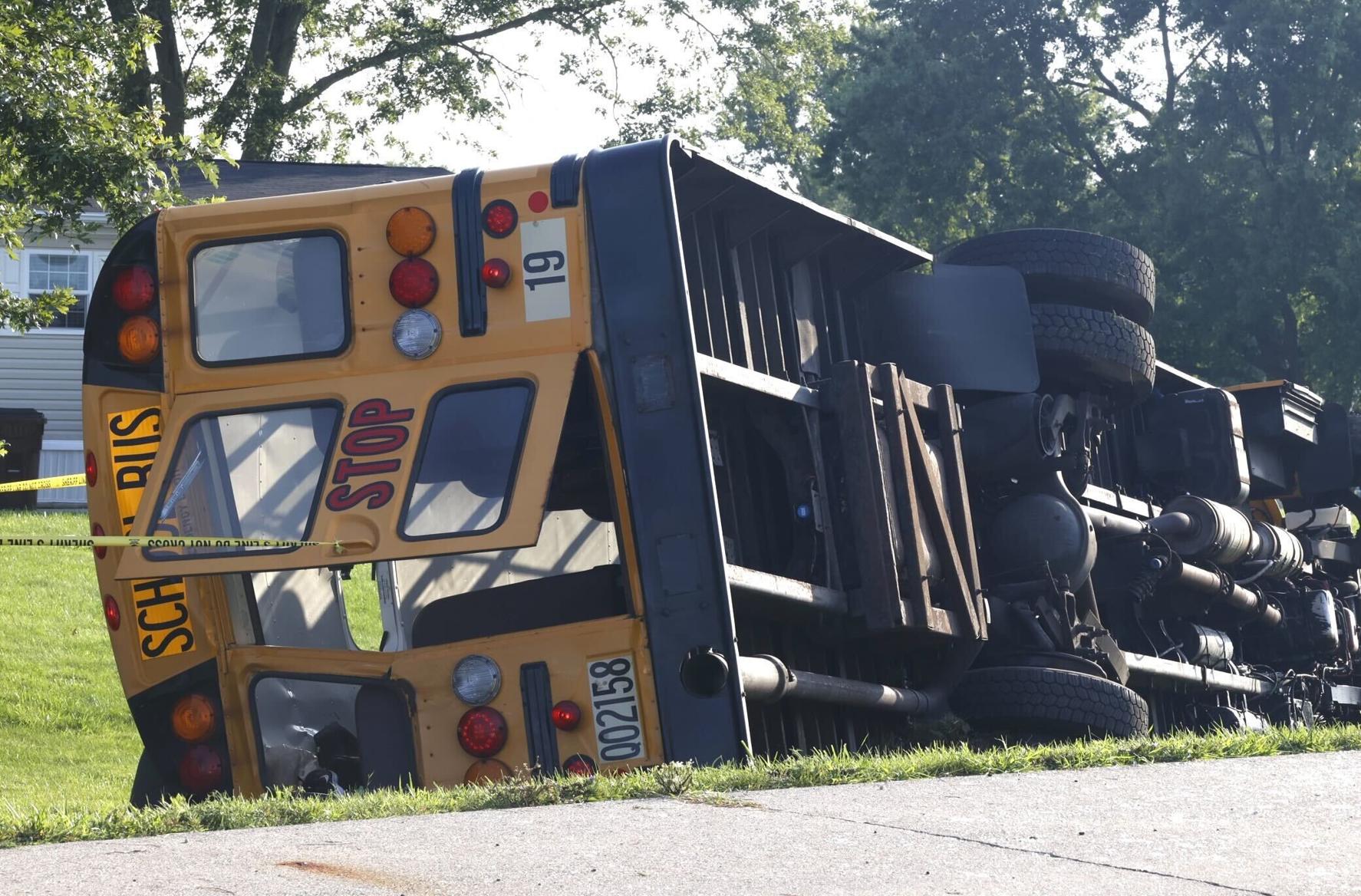 Clark County school bus crash: Reconstruction expert, BMV official ...