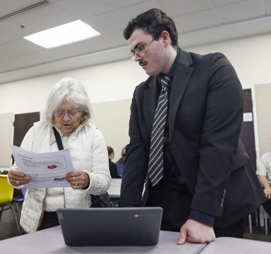 Springfield-Clark CTC students help seniors with technology, scams ...