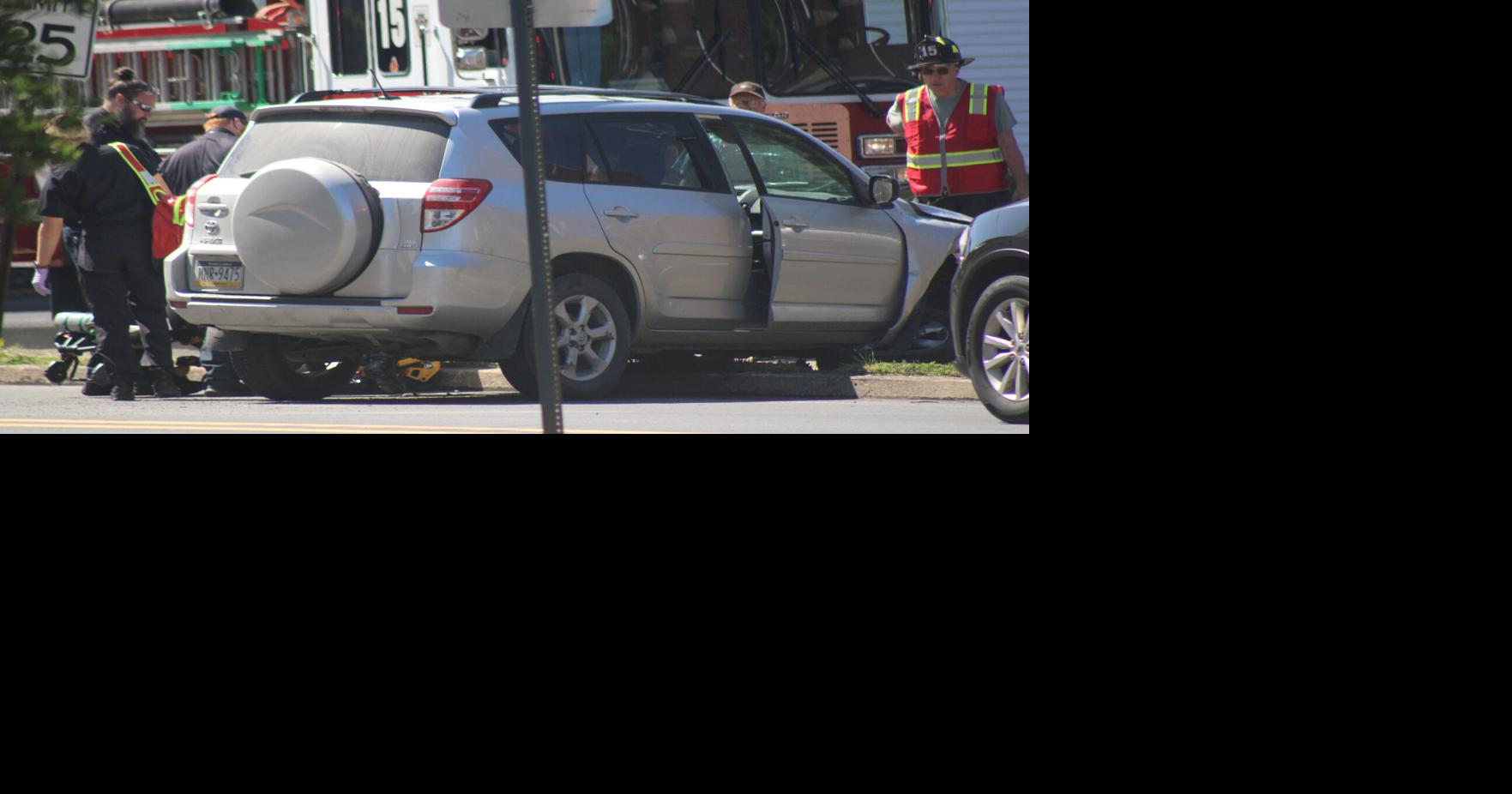 Crash stalls Mahoning Street traffic | Local News | standard-journal.com