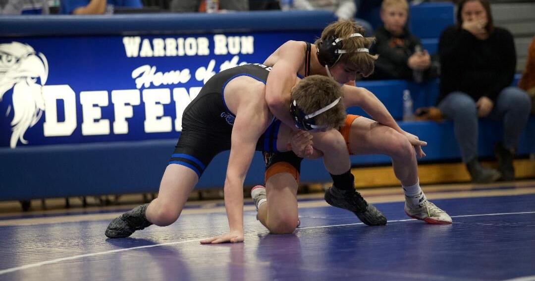 Warrior Run wrestlers finish strong against Benton | Local | standard ...