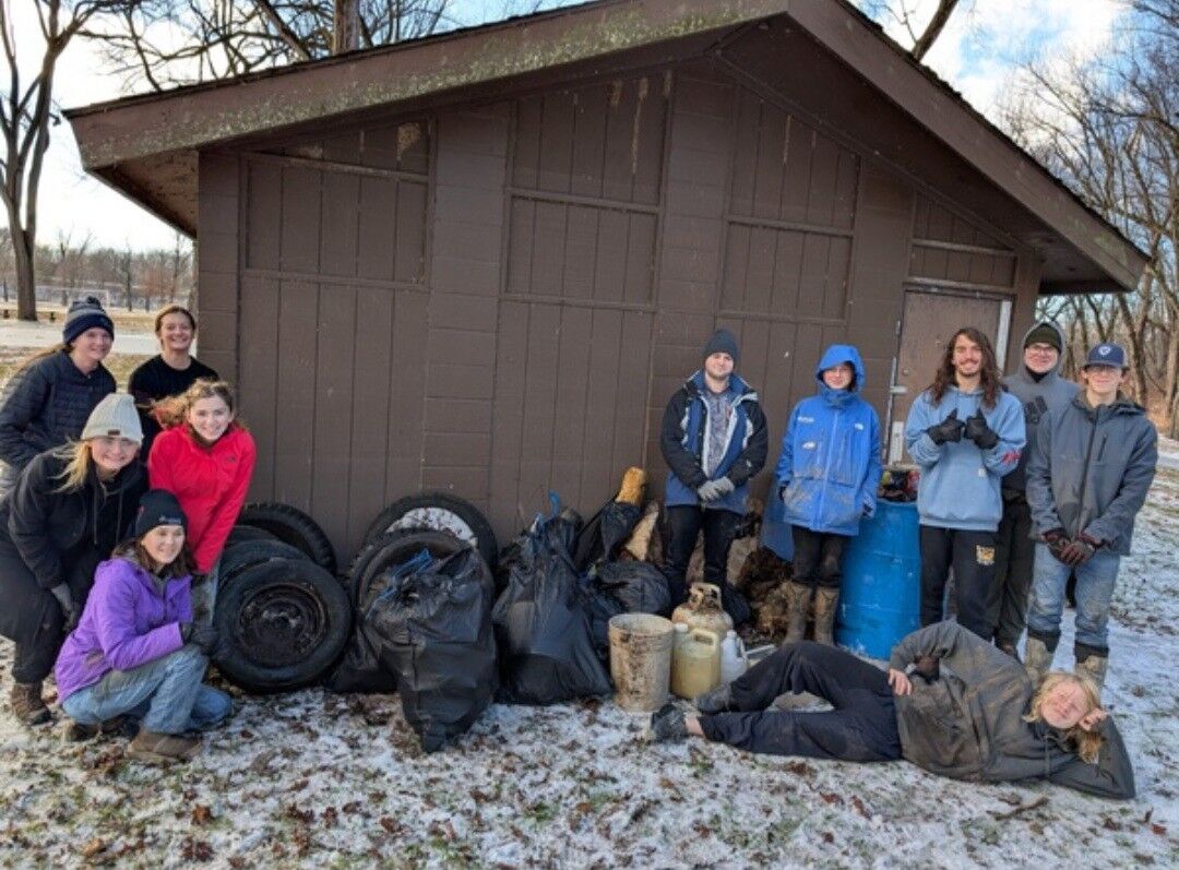 Students complete litter pickup | Local News | standard-journal.com
