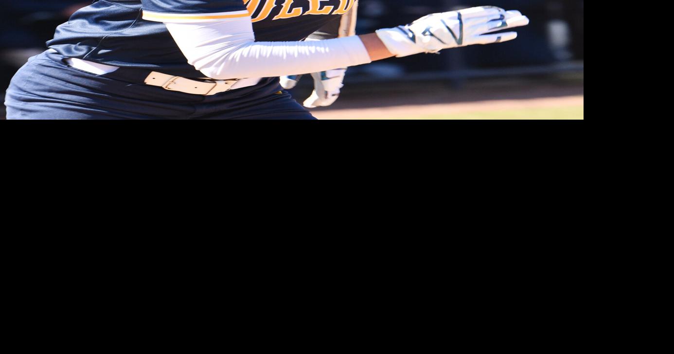 Lakeside graduate Griffith adjusting to the college game in softball ...