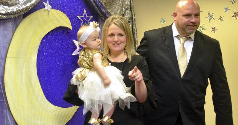 Library draws young families for 'Baby Prom' | Local News | starbeacon.com