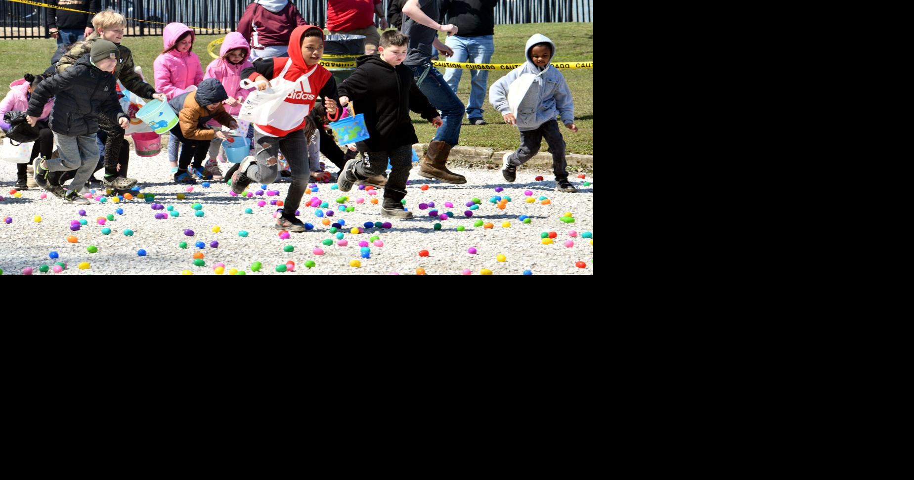 Children grab eggs at lake shore park | News | starbeacon.com