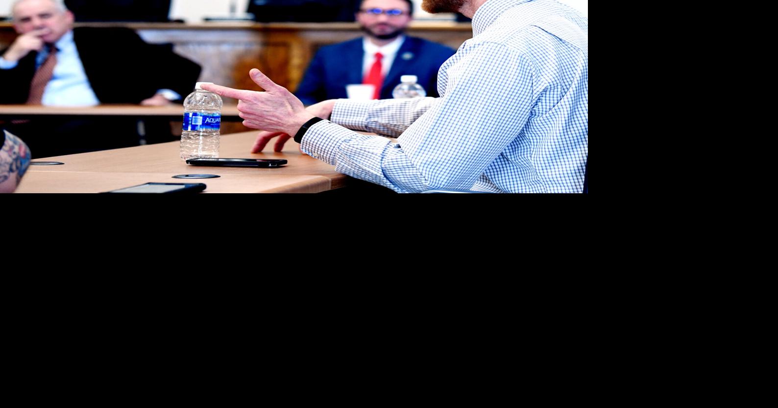 Ohio senate leader visits Ashtabula County | News | starbeacon.com