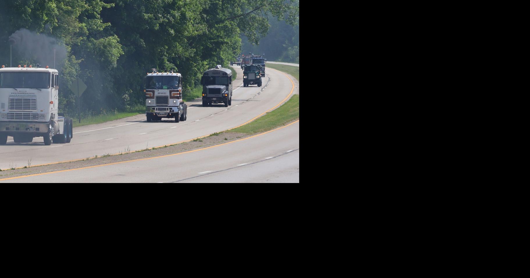 Truck and bus enthusiasts convoy in Conneaut | News | starbeacon.com