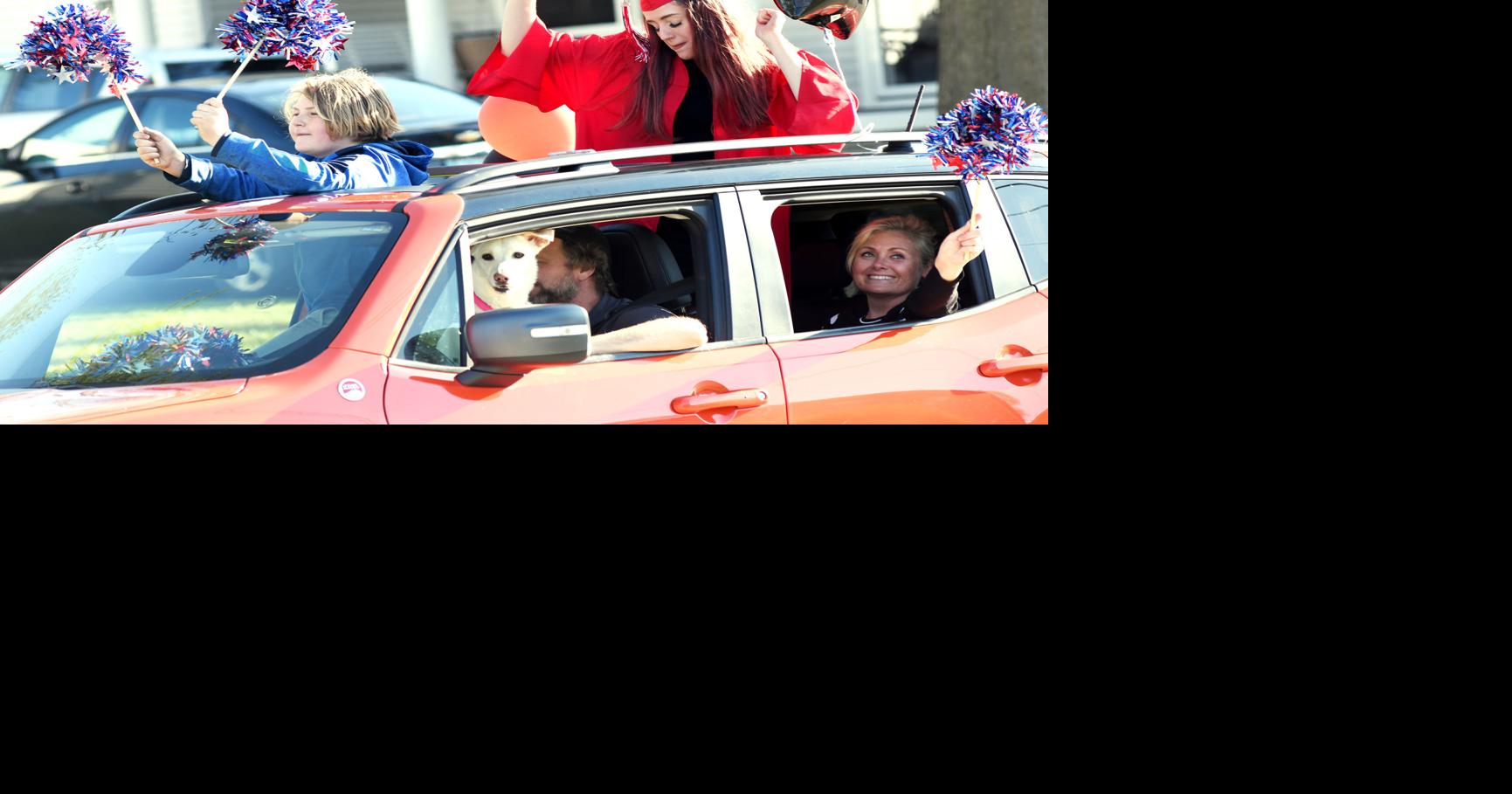 Jefferson seniors get a graduation parade | News | starbeacon.com