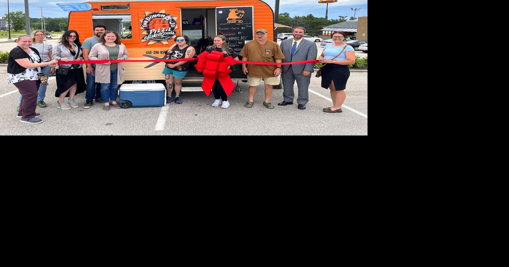 The Dough-Jo food truck serving up gourmet pizzas | News | starbeacon.com