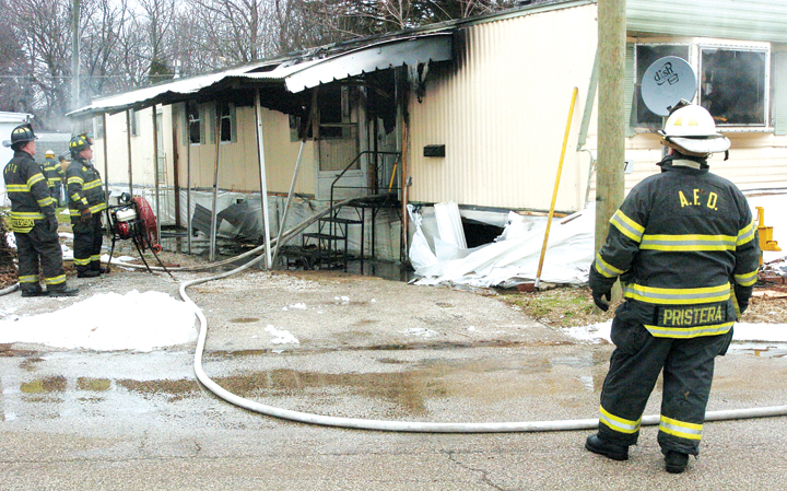 Mobile home destroyed by fire on Woodman Avenue in Ashtabula | Local ...