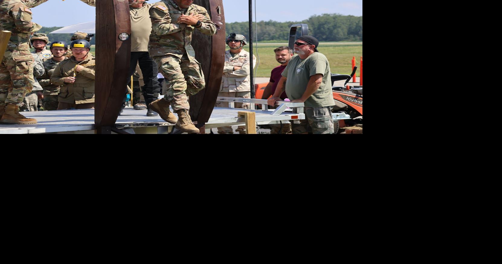 Paratroopers prepare for public jumps | News | starbeacon.com