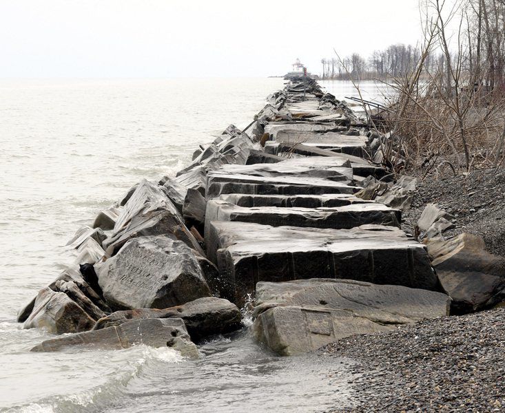 Warning signs to be placed on breakwalls | Local News | starbeacon.com