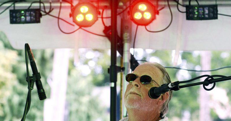 PHOTO GALLERY | Wine and Walleye provides many options for patrons ...
