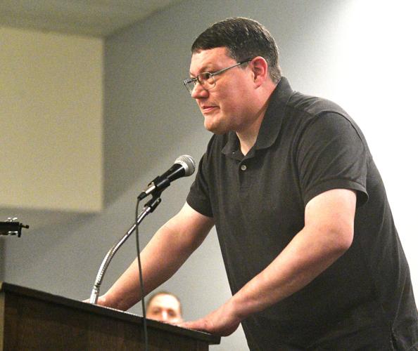 Touchdown Club celebrates young and ...older | Multimedia | starbeacon.com