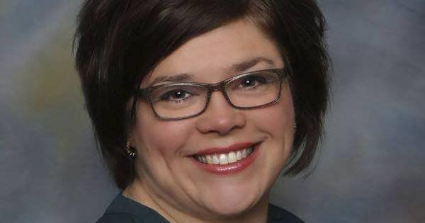 Shannon Pike elected Buckeye BOE president | Local News | starbeacon.com