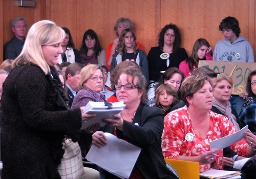 SHA hears pleas for overpass | Local | stardem.com