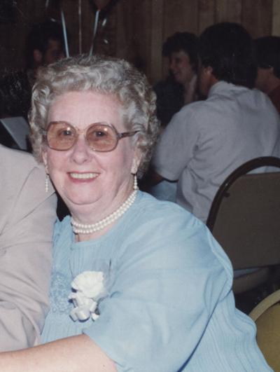 Merle Y. Bates | Obituaries | stardem.com