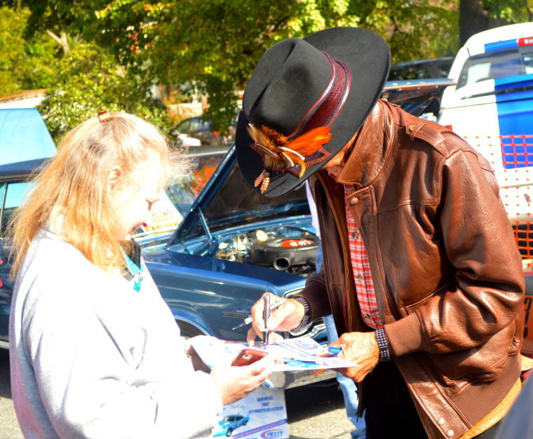Photo Gallery: The sights at the Ridgely car show featuring Richard ...