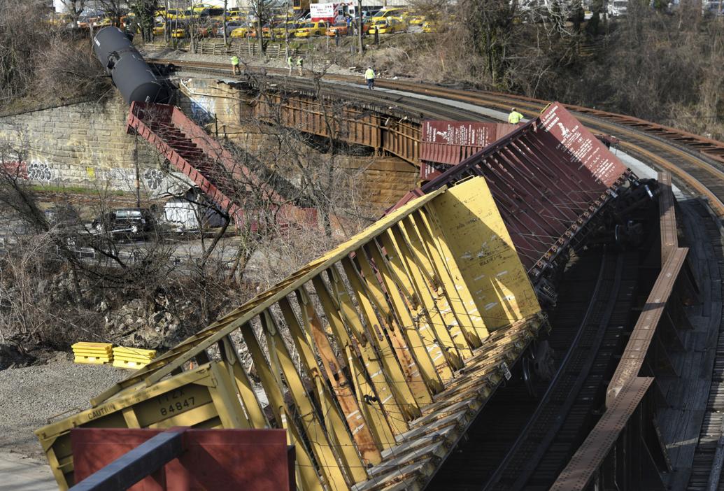 Freight train cars derail off Baltimore bridge; no injuries | State ...