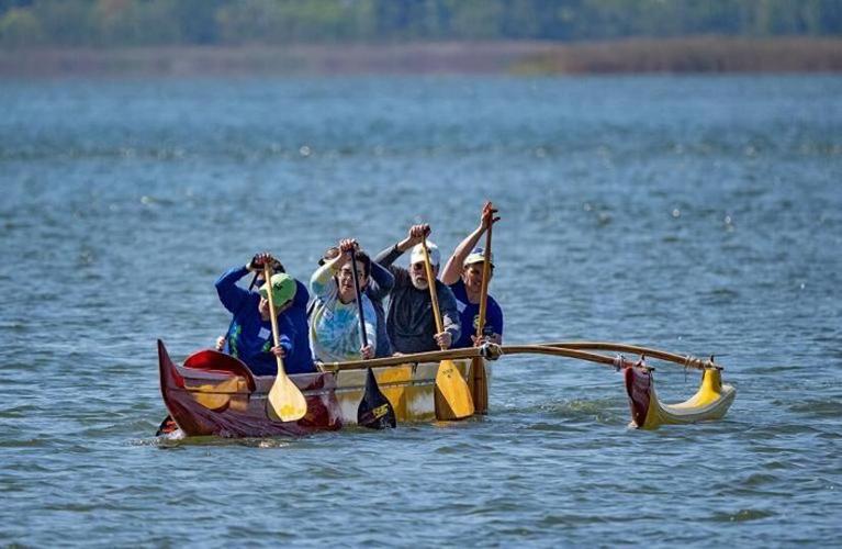 Hawaiian outrigger canoes making waves in the Chesapeake | Local ...