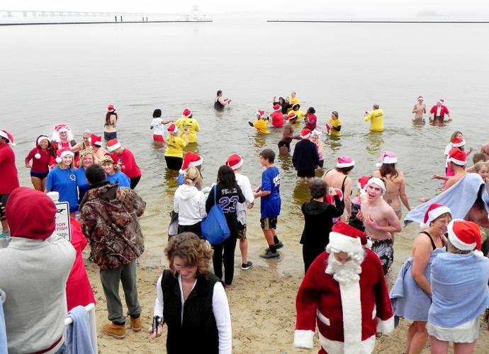 Santa Swim raises $15K | Local | stardem.com