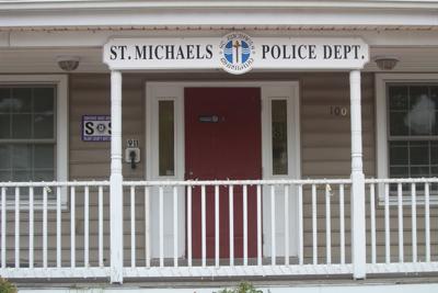 Commissioners vote to revise police structure, approve raises | Local ...