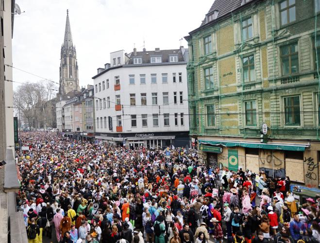 Revelers celebrate street Carnival across German Rhineland | World ...