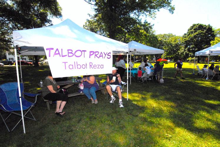 Purple in the park | Spotlight | stardem.com