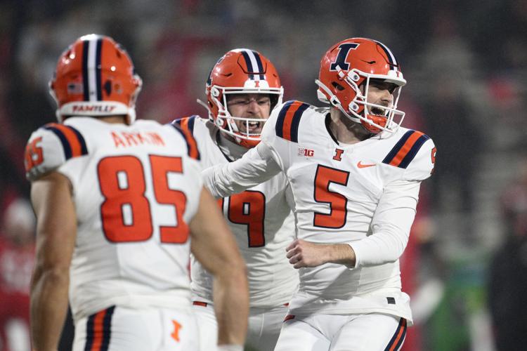 Final kick upsets Terps | Sports | stardem.com