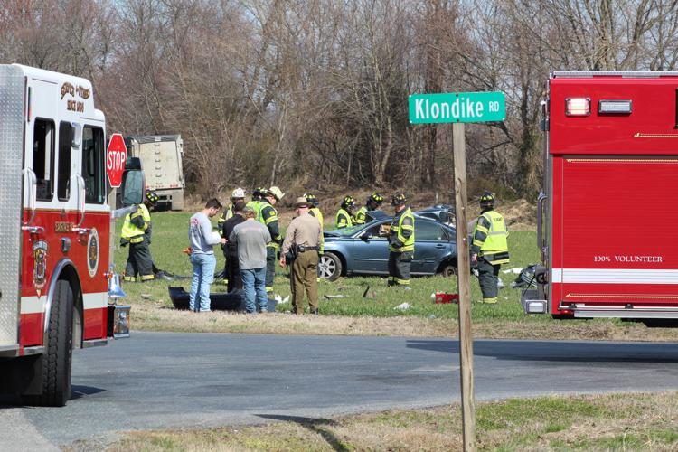 Midday crash sends driver to shock trauma | Local | stardem.com