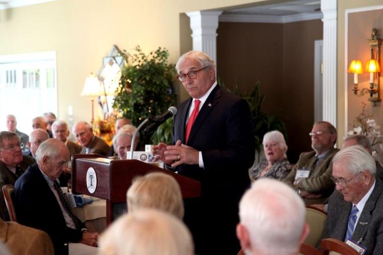 Navy League honors WWII veterans | Local | stardem.com