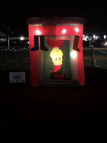 Whoville Village display draws crowds | Life | stardem.com