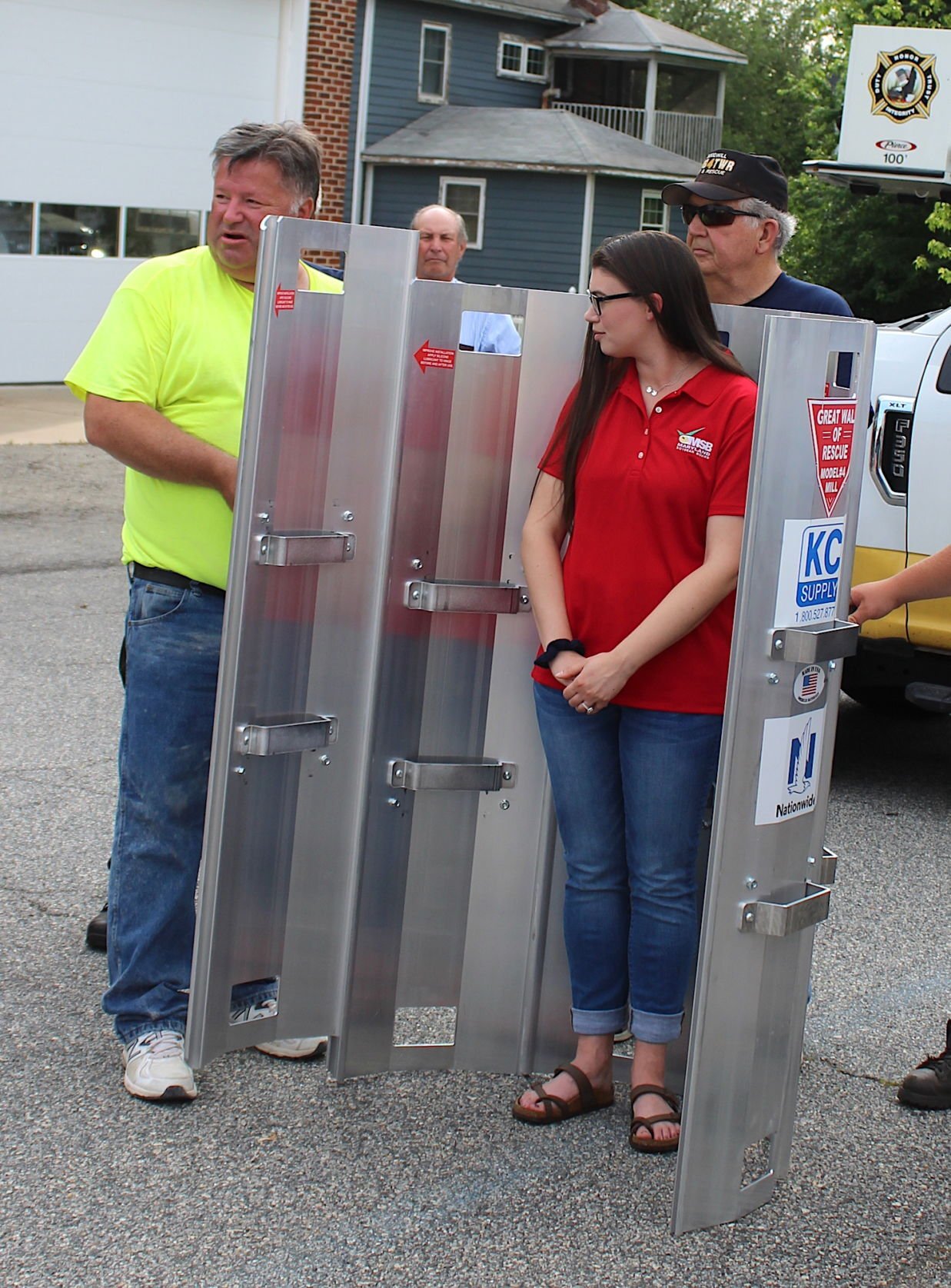 Grain bin rescue tube is a life-saving resource | Local | stardem.com